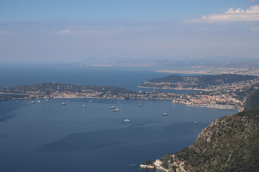 Explorez la Côte d'Azur avec style : Les 5 destinations incontournables ...