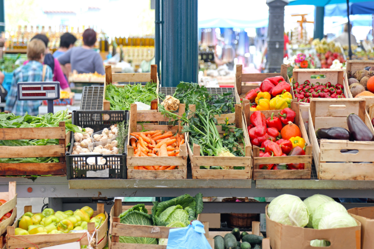 Les 5 plus beaux marchés à faire dans lʼAude - Les Pépites de France