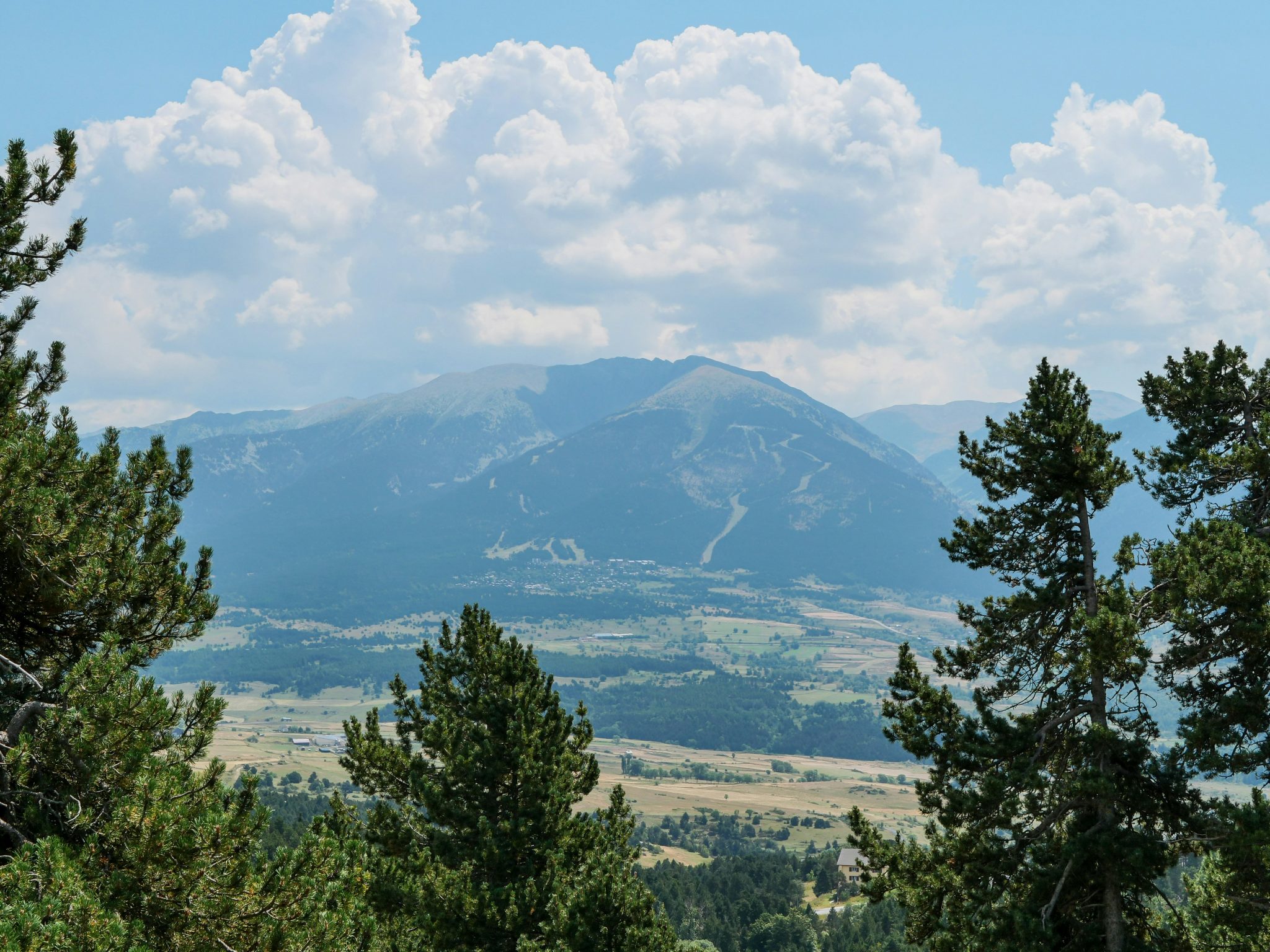Que faire à Font Romeu lʼhiver ? - Les Pépites de France