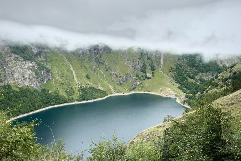Les 7 lacs de montagne incontournables à explorer en France