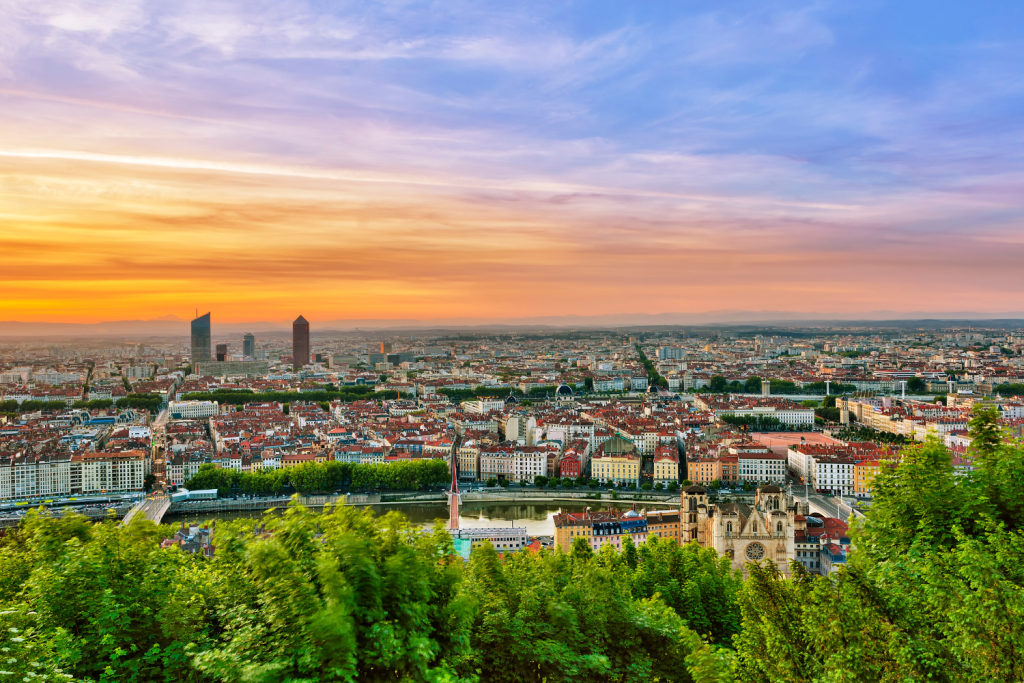 Les 5 plus beaux villages autour de Lyon à découvrir